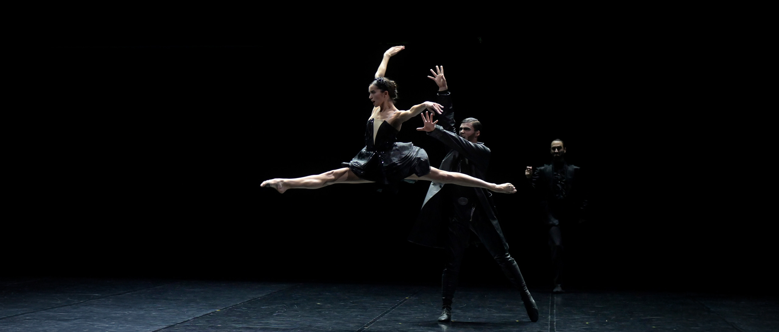 Ballet Preljocaj – Swan Lake - Queensland Performing Arts Centre (QPAC)